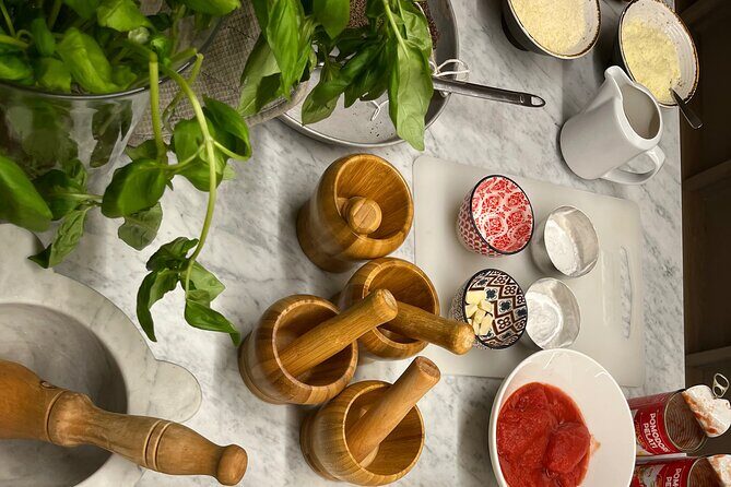 Top Class in Fettuccine, Ravioli, and Tiramisu - In-Depth Look at the Experience