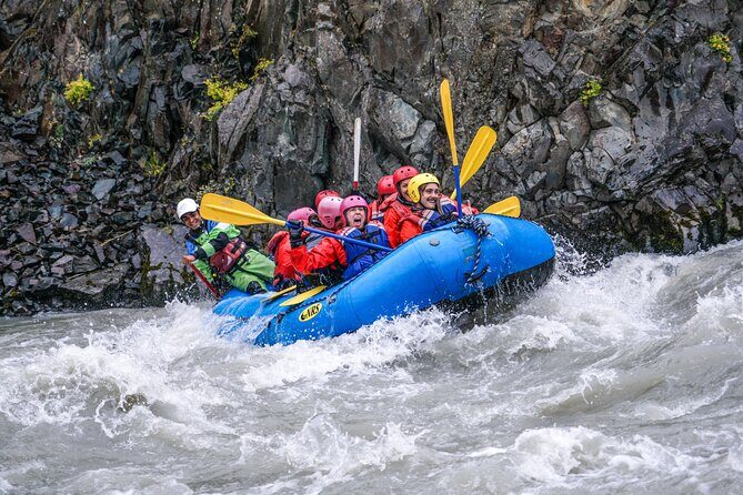 Top-Rated Family Rafting-Warm Drysuits, Volcanic Canyon, Epic Fun - Who Would Love This Experience?