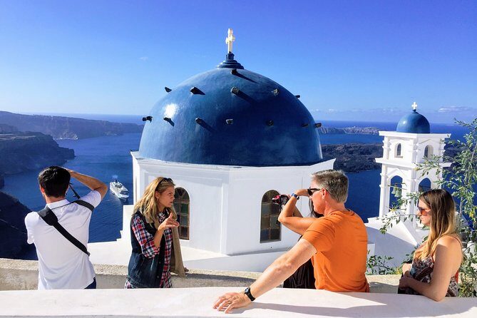 Top Santorini Attractions: 5-Hour Custom Private Tour with Local - Detailed Breakdown of the Itinerary
