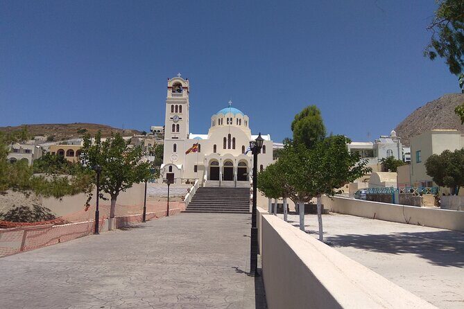 Top Sights of Santorini with Wine Tasting and Sunset in Oia - FAQs