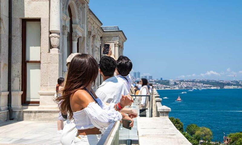 Topkapi Palace Express Tour with Harem Tickets - What You Can Expect from the Tour