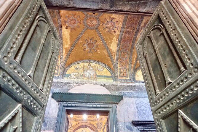 Topkapi Palace with Harem and Blue Mosque Guided Tour - Authentic Experiences Shared by Travelers