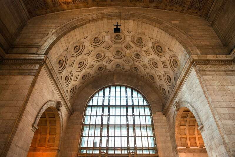 Toronto: 2-Hour Downtown Walking Tour - Key Points