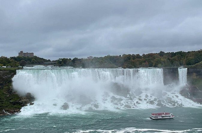 Toronto Car Tour with Sandhurst Highlights - FAQ