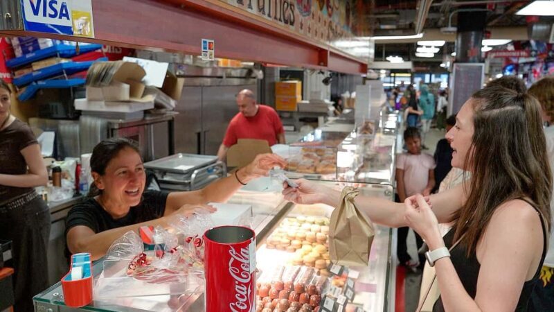 Toronto Downtown Walking Tour With Tower and Harbour Cruise - FAQ