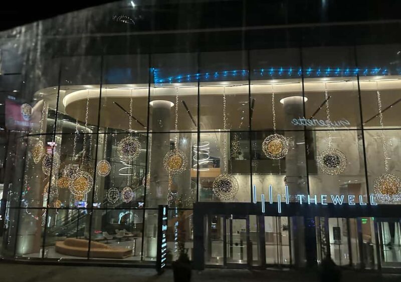 Toronto: Festive Lights Bus Tour - FAQ