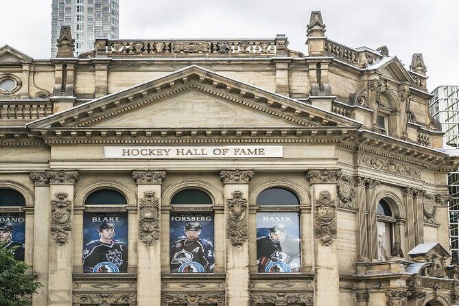 Toronto Highlights Walking Tour with CN Tower & Harbour Boat Ride - Authentic Experiences from Past Travelers