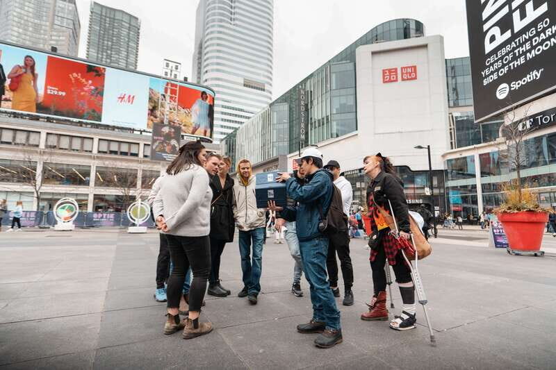 Toronto: Hollywood North Experience Film & TV Tour - FAQ