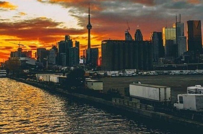 Toronto Must-See Attractions Walking Tour With A Guide - FAQ