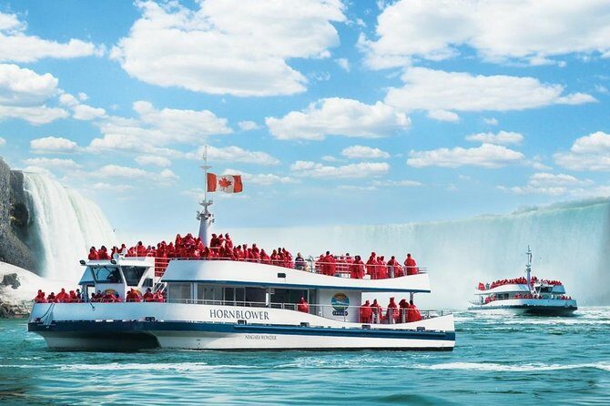 Toronto: Niagara Falls Day Tour with Boat option - FAQ