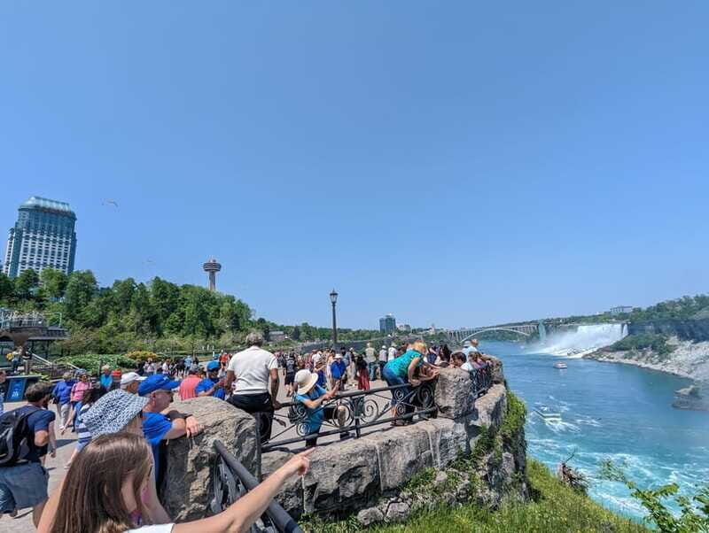 Toronto: Niagara Falls Day Tour with Boat Tour Option - FAQ