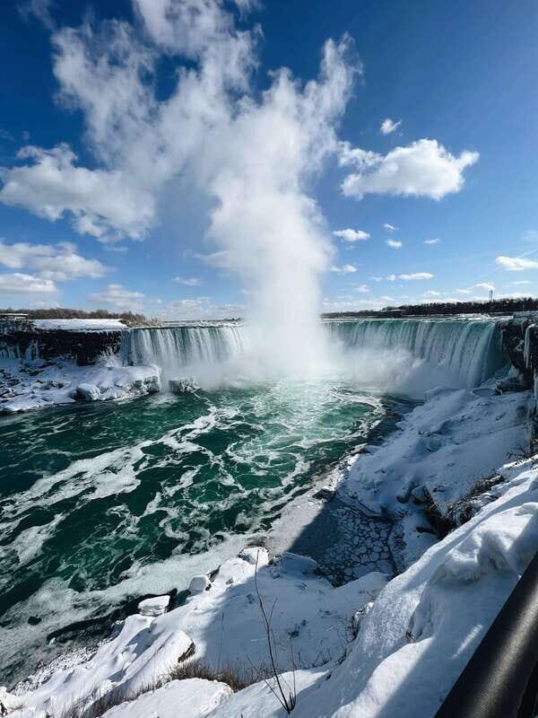 Toronto: Niagara Falls Guided Day Tour, Boat & Skylon Tower - FAQ