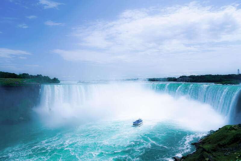 Toronto: Niagara Falls Tour with Boat and Lunch - Key Points
