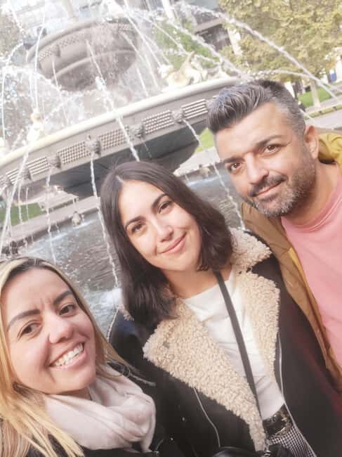 Toronto: Private Walking Tour with a Local - Toronto: Private Walking Tour with a Local