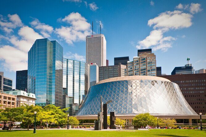 Toronto Scavenger Hunt and Sights Self-Guided Tour - Detailed Breakdown of the Tour Experience