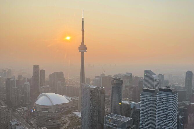 Toronto Skyline Helicopter Tour CN Tower Loop - FAQs