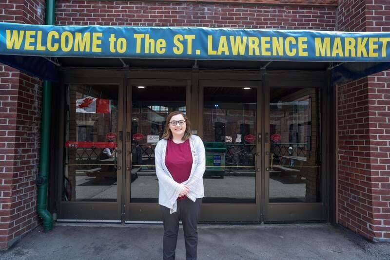 Toronto: St Lawrence Market Food Tour with 6 Tastings - Key Points