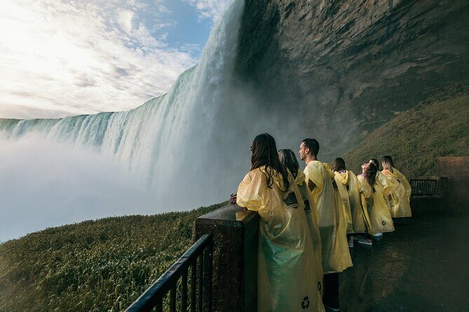 Toronto to Niagara Falls VIP Maple and Wine Tastings - A Comprehensive Look at the Tour