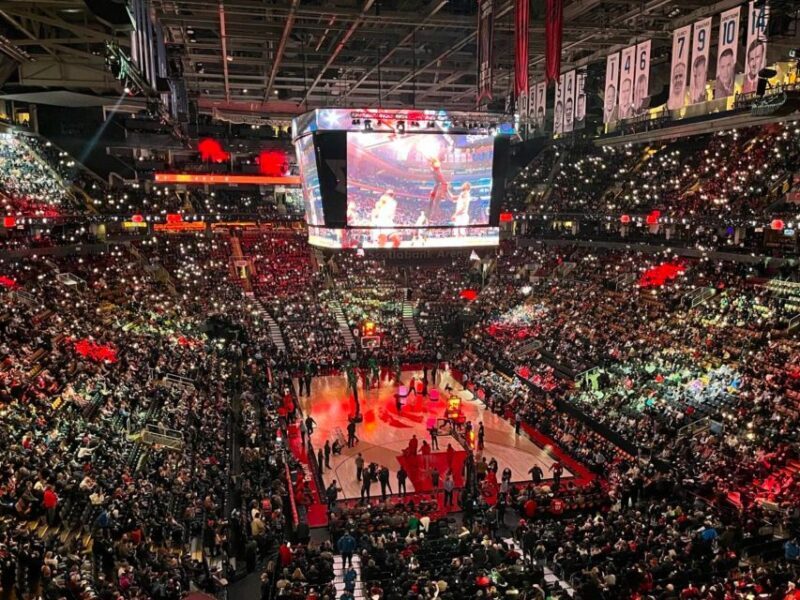 Toronto: Toronto Raptors NBA Game Ticket at Scotiabank Arena - Who Should Consider This Tour?