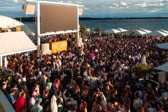 Toronto VIP Luxury Living Tours - Key Points  