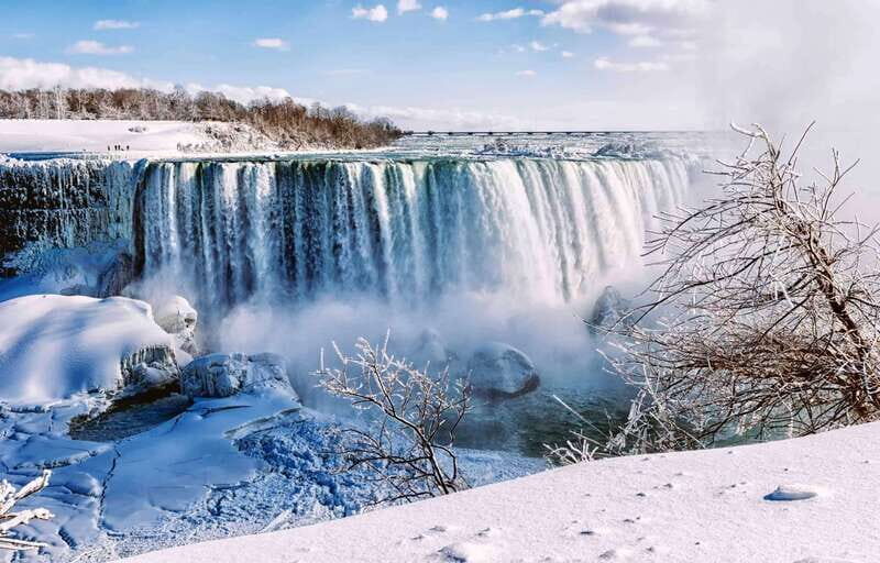 Toronto: Winter Niagara Falls Tour with Attractions Package - The Experience from Reviewers’ Perspectives