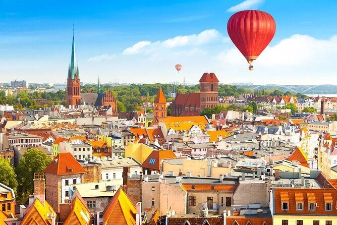 Torun Old Town Highlights Private Walking Tour - A Deep Dive into the Tour Experience