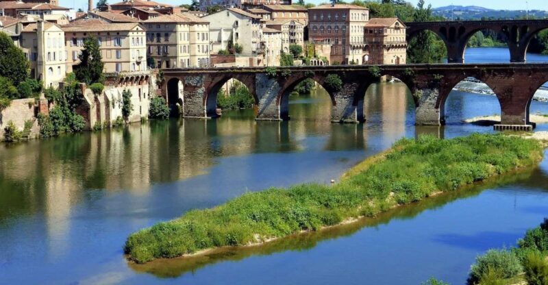Toulouse: Albi and Cordes/Ciel Day Trip with Audio Guides - The Sum Up: Is This Tour Right for You?
