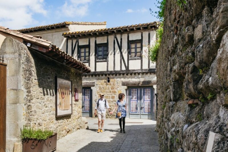 Toulouse: Carcassonne Day Trip by Coach with Audioguide - The Itinerary Breakdown