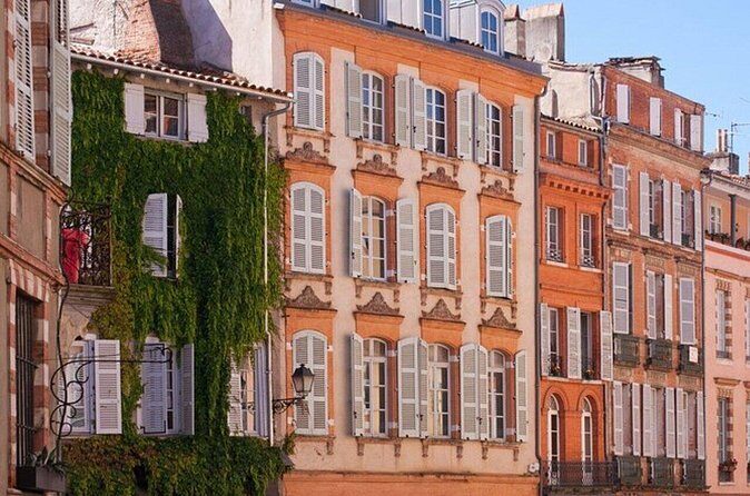 Toulouse Must-see Attractions Walking Tour With A Guide - Frequently Asked Questions