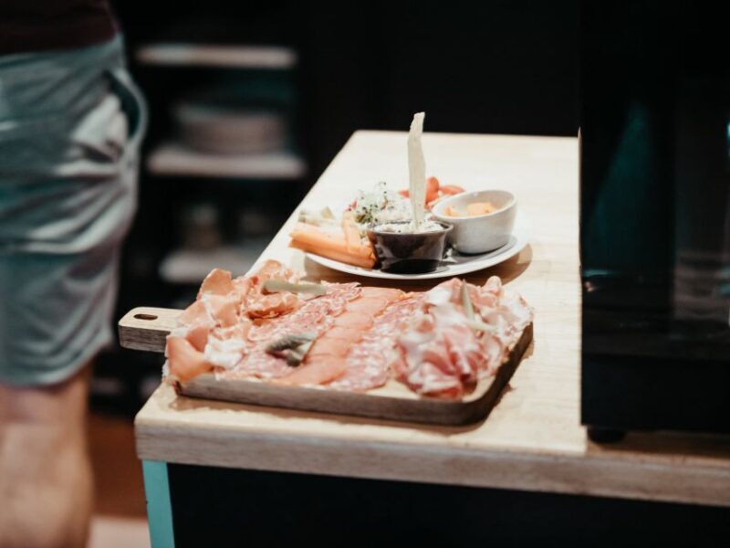 Toulouse: Wine Bar Walking Tour with a Local Wine Expert - Key Points