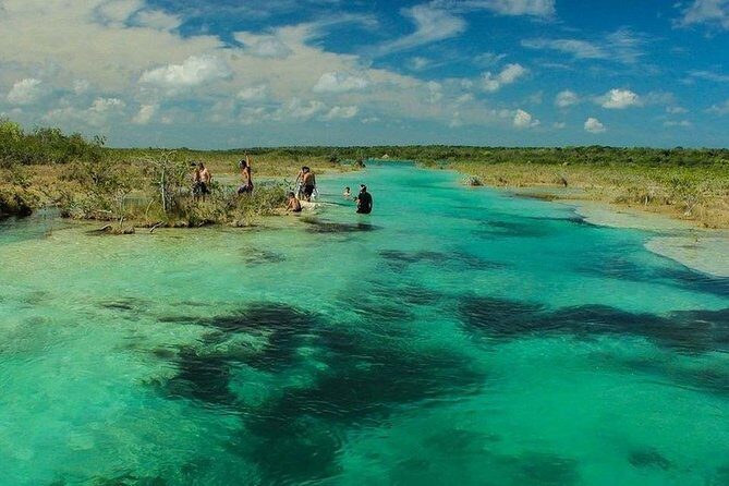 Tour Bacalar + Pontoon Ride Lagoon from Cancún & Playa del Carmen - The Sum Up