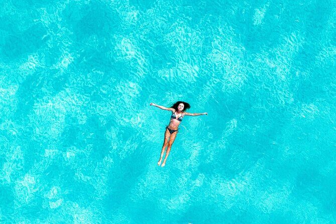 Tour Catamaran Sailing from Cancun to Isla Mujeres - With Open Bar - An In-Depth Look at the Catamaran Sailing Experience