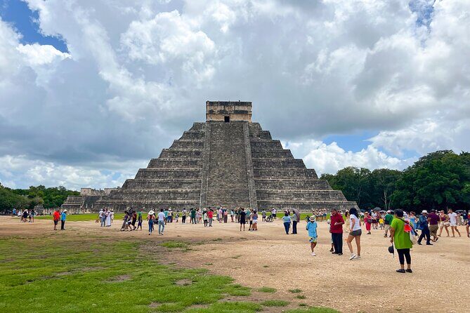 Tour Chichen Itza, Cenote and Valladolid All Inclusive - Key Points