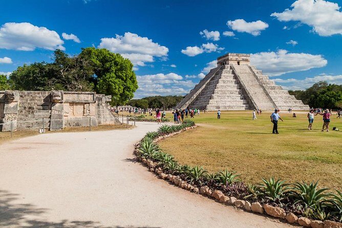 Tour Chichen Itza, Cenote & Valladolid from Playa del Carmen. - Who Is This Tour Best Suited For?