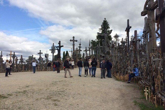 Tour from Vilnius - Riga via The Hill of Crosses, Rundale, Bauska - Bauska Castle: A Mix of Ruins and Restoration
