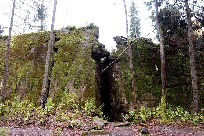 Tour from Warsaw: Wolf's Lair, Hitler's HQ Zones I and II - What’s in Store on this Private Tour from Warsaw?