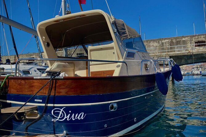 Tour in Paradise Boat in Amalfi and Pontine Islands - An In-Depth Look at the Tour Experience