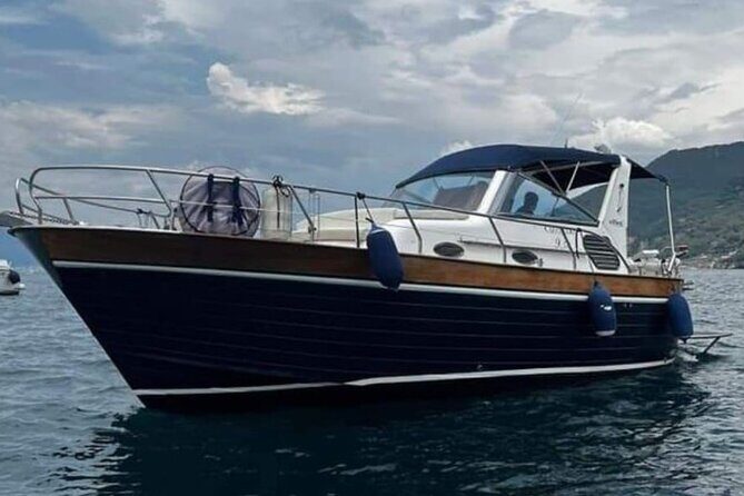 Tour in Paradise Boat in Amalfi and Pontine Islands - Frequently Asked Questions