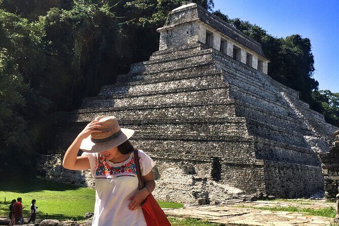 Tour in the Archaeological Zone of Palenque With Guide Included - Transportation and Group Size