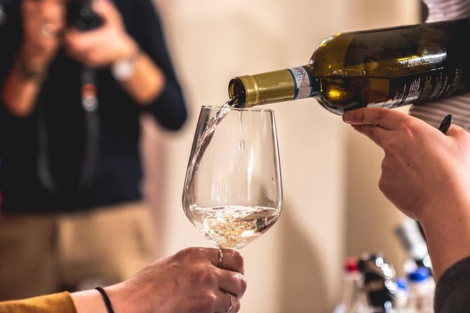 Tour in the Winery and tasting - The Quality and Value of the Experience