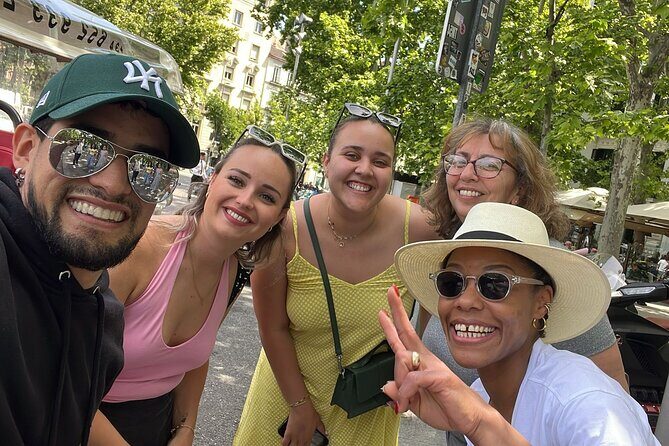 Tour Madrid: Royals, Plazas & Secrets 3H - Key Points