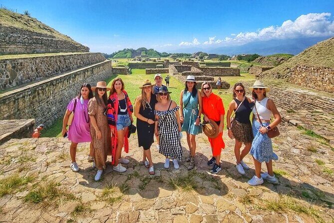 Tour Monte Albán, Hierve el agua, Teotitlán Del Valle and Mezcal - Introduction to the Tour