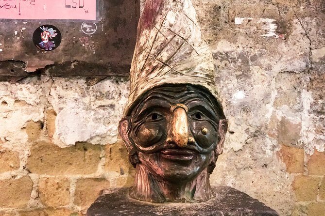 Tour Naples Historical Center and Underground Naples - Walking Through Spaccanapoli