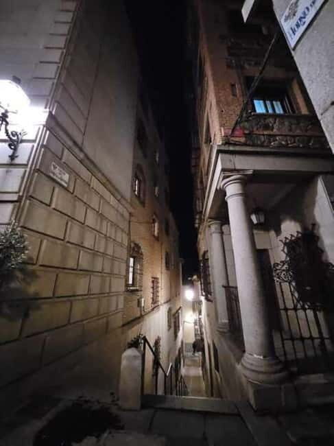 Tour Nocturno de Leyendas y Misterios con Subterráneo - The Sum Up: Who Will Love This Tour?