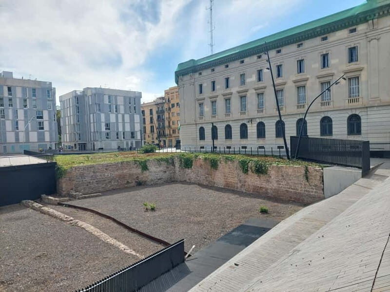 Tour of Barceloneta and the Citadel Park - Frequently Asked Questions