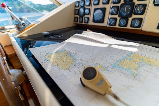 Tour of Ischia in Private Yacht - Key Points