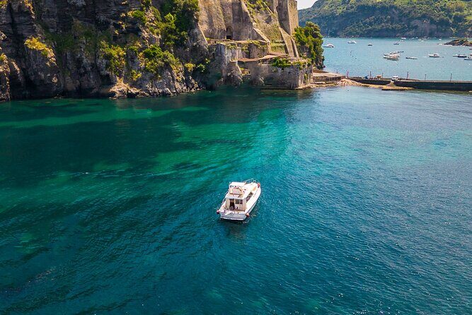 Tour of Ischia in Private Yacht - The Sum Up