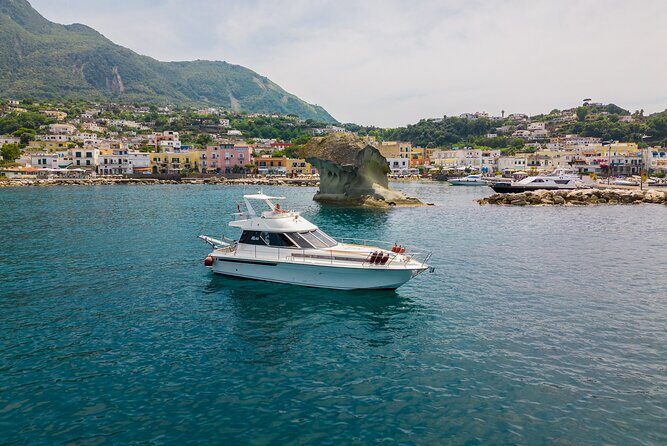 Tour of Ischia in Private Yacht - FAQ