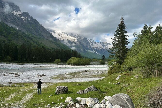 Tour of Komani, Valbona, Thethi, Blue Eye in three days - Key Points: