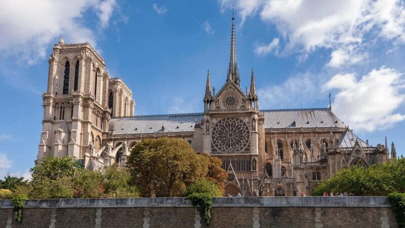 Tour of medieval Paris with a specialist guide - What to Expect: A Closer Look at the Experience